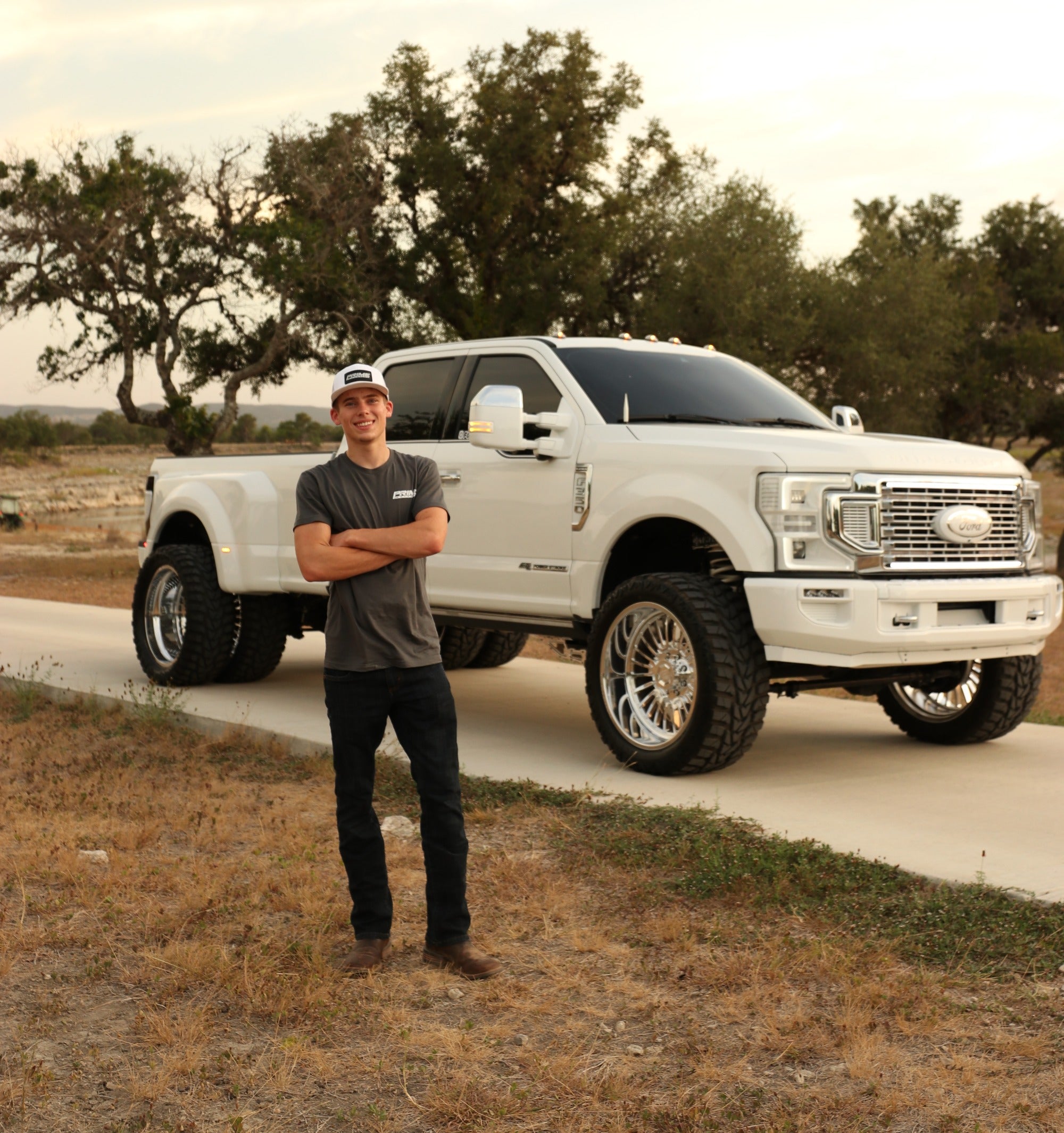 PRIME MOTOR CO – PRIME MOTOR CO LIGHTING